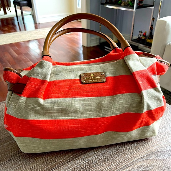 kate spade | Bags | Hand Bag In Great Condition Leather Arms Fabric Bag ...